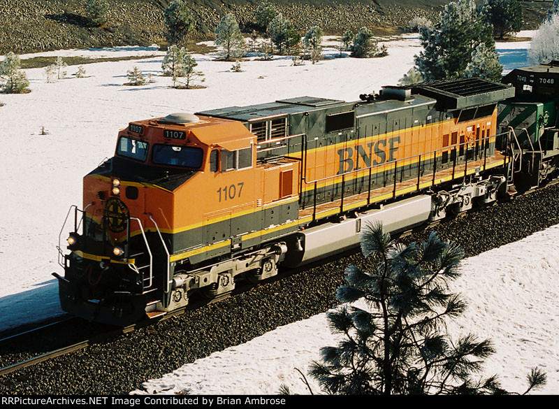 BNSF 1107